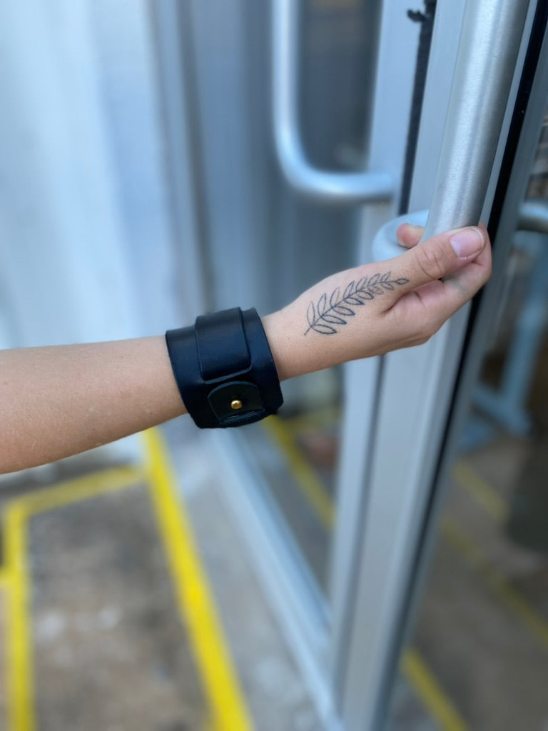 DOUBLE WRAP CUFF – Noah Marion