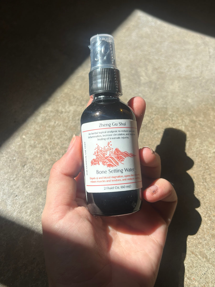 Bone setting water – Noah Marion